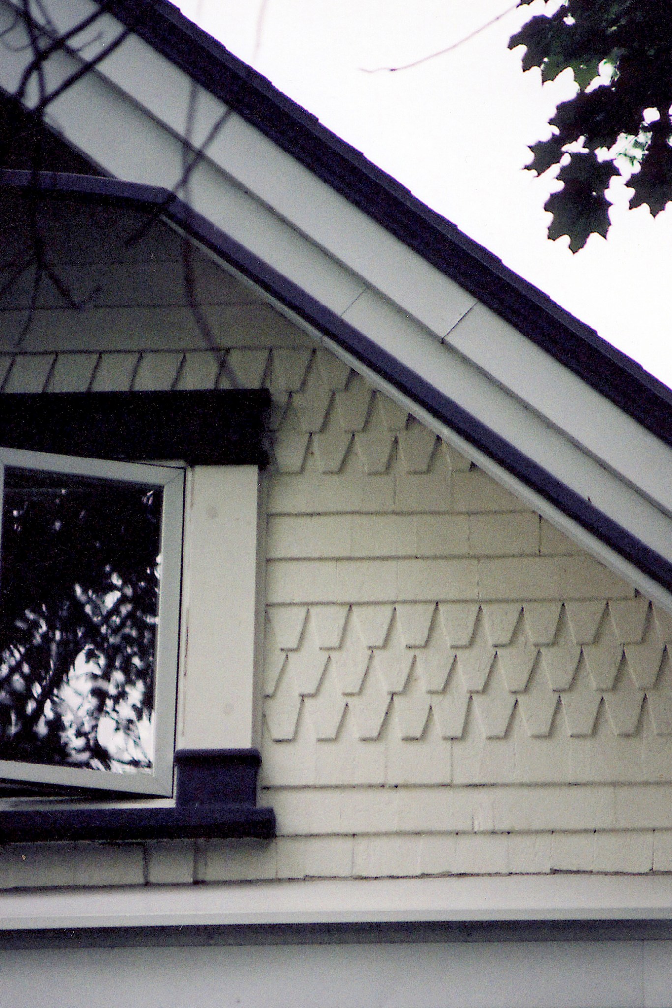 Traditional – Decorative Shingles